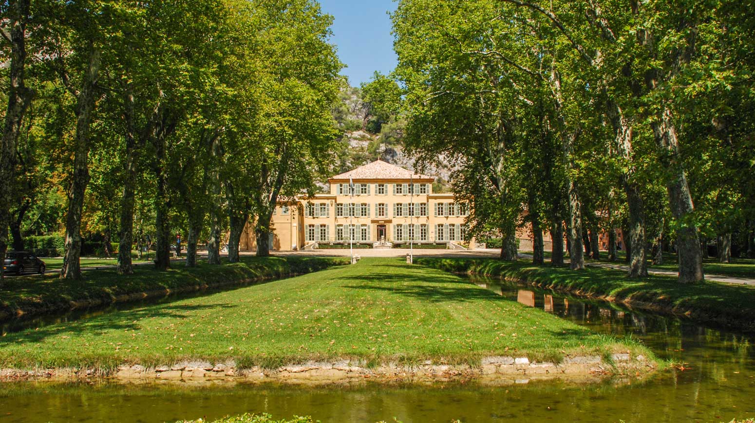 Journées du Patrimoine : Les platanes de la Société du Canal de ...